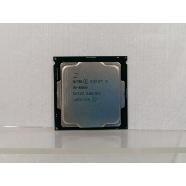■分類：CPU■ランク：中古■メーカー：Intel■製造番号：02904■備考：状態：使用に伴う汚れがあります 付属品：本体のみ■保証期間：１週間■注意事項：お客様のモニター発色の具合によって、実際の商品と色合いが異なる場合があります。