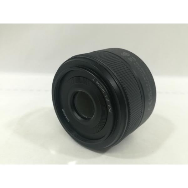 ■分類：交換レンズ■ランク：ランクA■メーカー：Nikon■製造番号：20059881■備考：状態：使用に伴うスレがあります 付属品：前後キャップのみ■保証期間：１ヶ月■注意事項：お客様のモニター発色の具合によって、実際の商品と色合いが異な...
