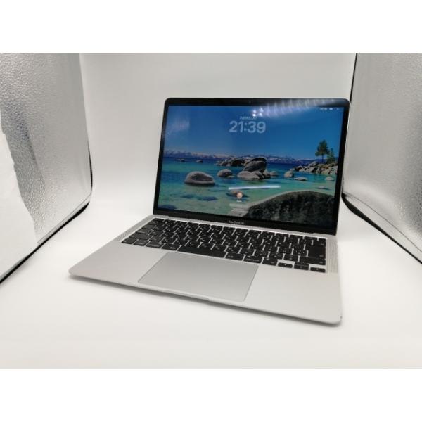■分類：Apple ノートパソコン■ランク：ランクB■メーカー：Apple■製造番号：FVFH30V5Q6L8■備考：OS:macOSTahoe26 バッテリー充放電回数：54回/最大容量：96%（03月時点） 状態：天板側面にガリキズ、天...