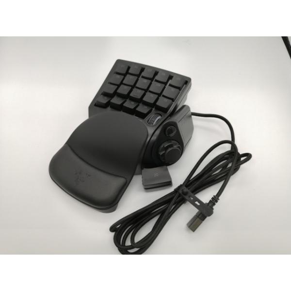 ■分類：ゲーム用周辺機器■ランク：ランクA■メーカー：Razer■製造番号：PM2325F18200633■備考：状態：スレがあります 付属品：箱、印刷物■保証期間：１週間■注意事項：お客様のモニター発色の具合によって、実際の商品と色合いが...