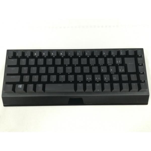 ■分類：パソコン用アクセサリー■ランク：中古■メーカー：Razer■製造番号：IO2121F56900710■備考：状態：スレ・汚れがあります 付属品：箱、ワイヤレス USB ドングル、Type A - Type C ケーブル■保証期間：１...