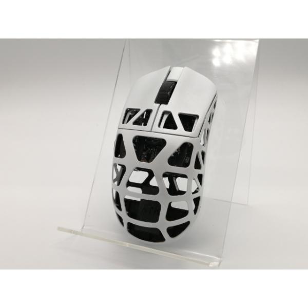 ■分類：パソコン用アクセサリー■ランク：中古■メーカー：ATK■製造番号：A12957EQB■備考：状態：汚れがあります 付属品：箱、印刷物、USB-C ケーブル、8Kドングル、PTFEソール■保証期間：１週間■注意事項：お客様のモニター発...