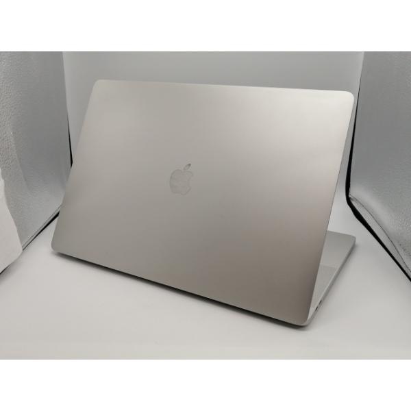 ■分類：Apple ノートパソコン■ランク：ランクB■メーカー：Apple■製造番号：C02CL1DXMD6Q■備考：OS：MacOS26 Tahoeバッテリー充放電回数：119回/バッテリー表示：正常（05月時点）状態：液晶ゴム枠にキズ、...