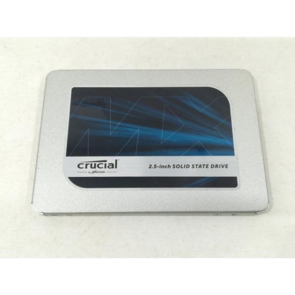 ■分類：SSD■ランク：中古■メーカー：Crucial■製造番号：2052E4E2727D■備考：状態：使用に伴うスレがあります。 付属品：本体のみ■保証期間：１週間■注意事項：お客様のモニター発色の具合によって、実際の商品と色合いが異なる...