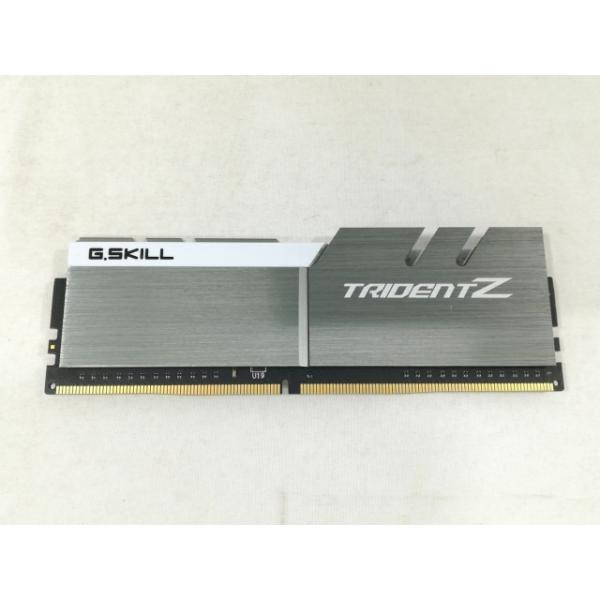 ■分類：メモリー■ランク：中古■メーカー：DDR4■備考：G.SKILL■保証期間：１週間■注意事項：お客様のモニター発色の具合によって、実際の商品と色合いが異なる場合があります。