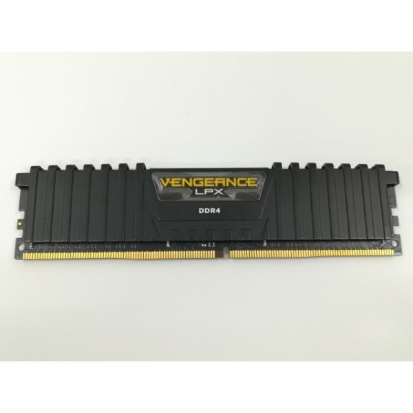 ■分類：メモリー■ランク：中古■メーカー：DDR4■備考：Corsair/VENGEANCE 付属品：本体のみ■保証期間：１週間■注意事項：お客様のモニター発色の具合によって、実際の商品と色合いが異なる場合があります。