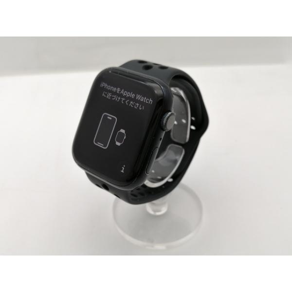 ■分類：ウェアラブル端末■ランク：ランクC■メーカー：Apple■製造番号：HV4XRRF7DM■備考：OS：26.5 バッテリー容量：82%（06月時点） 状態：画面キズ、ケース裏スレ、キズ 付属品：磁気充電ケーブル、バンド■保証期間：１...