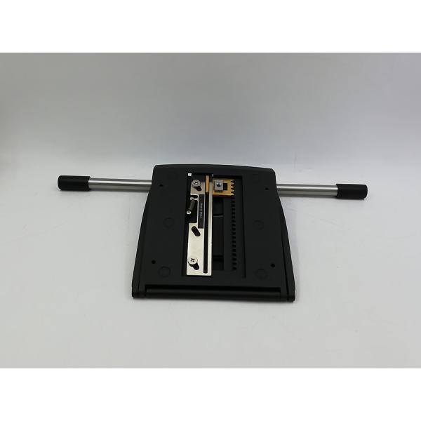 ■分類：パソコン用ディスプレイ■ランク：中古■メーカー：WACOM■備考：状態：外装にスレ 付属品：アダプタープレート、ネジ　4本(VESA規格用) 、ネジ　4本(アダプタープレート取付用)■保証期間：１週間■注意事項：お客様のモニター発色...