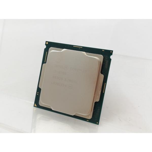 ■分類：CPU■ランク：中古■メーカー：Intel■製造番号：04815 ■備考：付属品：本体のみ■保証期間：１週間■注意事項：お客様のモニター発色の具合によって、実際の商品と色合いが異なる場合があります。