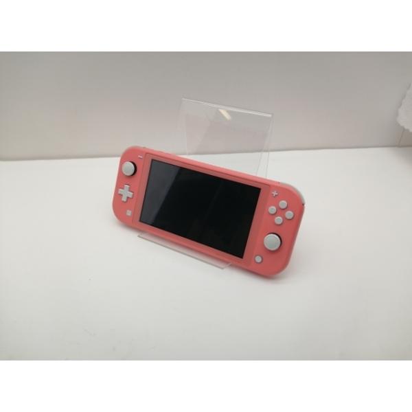 ■分類：携帯ゲーム機■ランク：ランクC■メーカー：Nintendo■製造番号：XJJ70016543518■備考：状態：画面にムラ、外装にスレやキズ、ボタンやスティックにスレやてかり、変色あり付属品：ACアダプタのみ■保証期間：１ヶ月■注意...