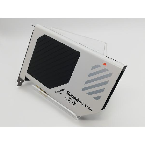 ■分類：サウンドカード■ランク：中古■メーカー：Creative■製造番号：YDSB1960618001198T■備考：状態：基盤変色箇所複数、ブラケットキズ 付属品：箱、印刷物、3.5mmヘッドホン/マイクスプリッターケーブル■保証期間：...