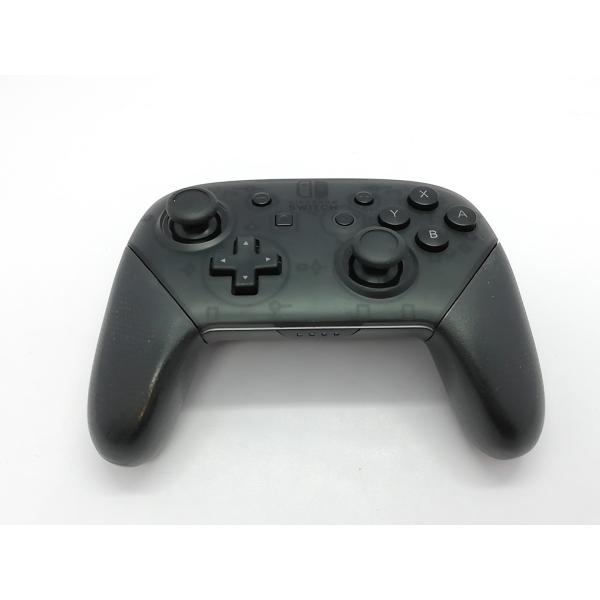 ■分類：ゲーム用周辺機器■ランク：ランクB■メーカー：Nintendo■製造番号：-■備考：状態：グリップ部分に摩耗やテカリ、外装に軽度のキズがあります。 付属品：箱、USBケーブル■保証期間：１週間■注意事項：お客様のモニター発色の具合に...
