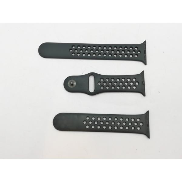 ■分類：ウェアラブル端末■ランク：ランクC■メーカー：Apple■製造番号：-■備考：状態：全体スレ付属品：箱、冊子■保証期間：１ヶ月■注意事項：お客様のモニター発色の具合によって、実際の商品と色合いが異なる場合があります。