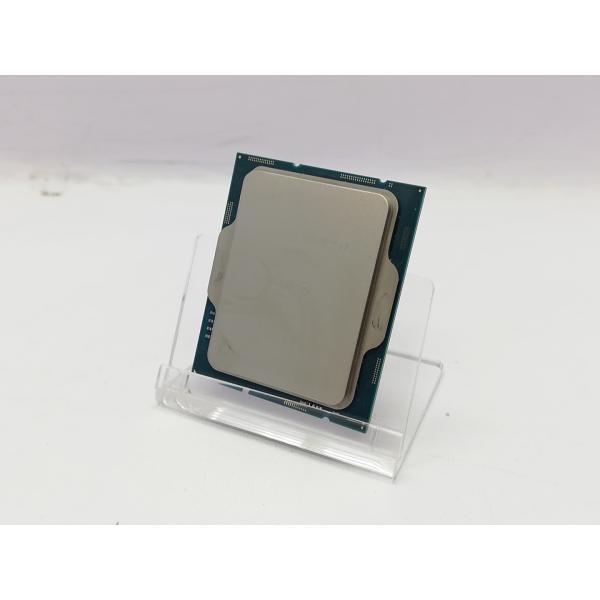 ■分類：CPU■ランク：中古■メーカー：Intel■製造番号：01265■備考：付属品：本体のみ■保証期間：１週間■注意事項：お客様のモニター発色の具合によって、実際の商品と色合いが異なる場合があります。