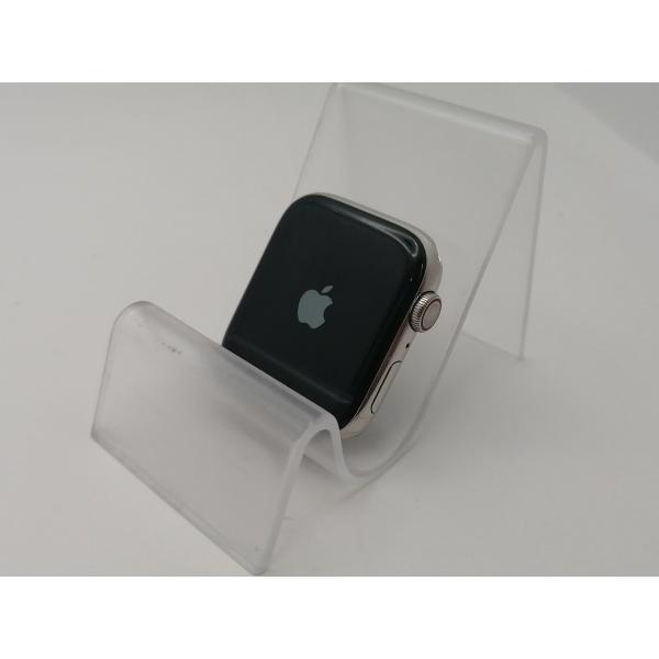 ・AppleWatchセルラーモデルご購入のお客様へモバイルデータ通信契約の可否につきましては製品保証の対象外とさせていただきます。製品はGPSモデルと同等の機能がお使いいただけます。■分類：ウェアラブル端末■ランク：ランクB■メーカー：A...