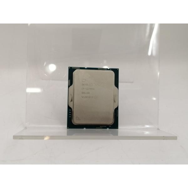 ■分類：CPU■ランク：中古■メーカー：Intel■製造番号：81GD187701160■備考：状態：ヒートスプレッダにスレキズ 付属品：箱、ブリスターパック■保証期間：１週間■注意事項：お客様のモニター発色の具合によって、実際の商品と色合...