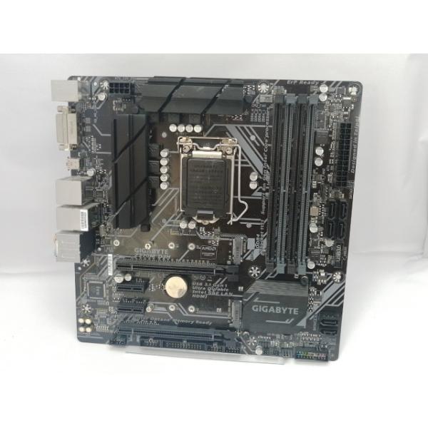 ■分類：マザーボード■ランク：中古■メーカー：GIGABYTE■製造番号：SN174250012320■備考：BIOS ver：F14状態：CPUソケットにピン曲がり修正痕あり付属品：箱、マニュアル、SATAケーブルx2、I/Oバックパネル...