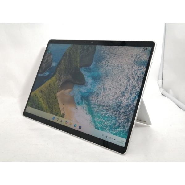 ■分類：Windowsタブレット■ランク：ランクB■メーカー：Microsoft■製造番号：0F015Z0220401J■備考：状態：画面微細スレ・外装キズ、塗装剥がれ付属品：箱・印刷物・ACアダプタ・電源コード■保証期間：１ヶ月■注意事項...