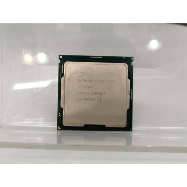■分類：CPU■ランク：中古■メーカー：Intel■製造番号：M90HJ12702530■備考：状態：ヒートスプレッダにスレ 付属品：箱、印刷物、CPUクーラー ※ブリスターパック欠品■保証期間：１週間■注意事項：お客様のモニター発色の具合...