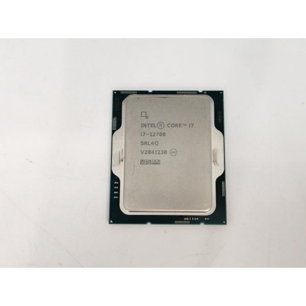 ■分類：CPU■ランク：中古■メーカー：Intel■製造番号：01072■備考：状態：ヒートスプレッダにスレ付属品：ブリスターパック■保証期間：１週間■注意事項：お客様のモニター発色の具合によって、実際の商品と色合いが異なる場合があります。