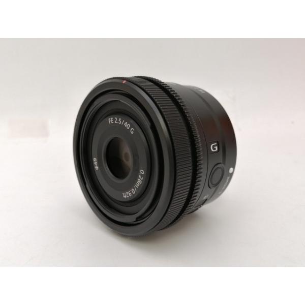 ■分類：交換レンズ■ランク：ランクA■メーカー：SONY■製造番号：1828258■備考：状態：レンズ内チリ混入少々、鏡胴・絞りリングに小キズあり 付属品：箱（切り抜きあり）、冊子、前後キャップ、フード■保証期間：１ヶ月■注意事項：お客様の...