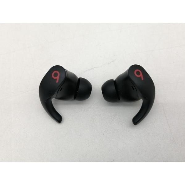 ■分類：ヘッドホン■ランク：ランクB■メーカー：beats by dr.dre■製造番号：YVRHXWY3QK■備考：状態：充電ケース・イヤホン本体各所にスレ・テカリ複数あり付属品：箱、印刷物、イヤーピース(3組、内1組本体に装着)■保証期...