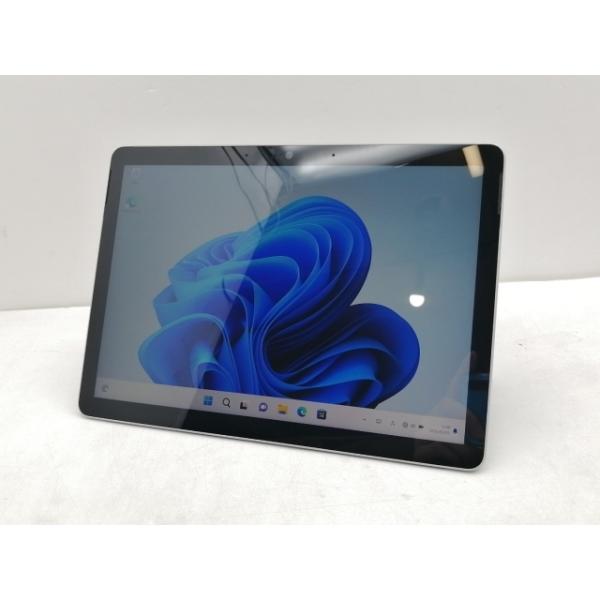 ■分類：Windowsタブレット■ランク：ランクB■メーカー：Microsoft■製造番号：0B33DG4222533F■備考：状態：USBポート内側に極微細なスレ、フレーム上部に微細なスレ、本体背面下部、スタンド背面に擦れ、塗装剥げあり ...