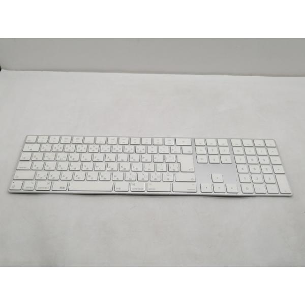 ■分類：Mac用周辺機器■ランク：中古■メーカー：Apple■備考：状態：キーボード中央付近に打痕、キーボードテカリ、背面スリキズ、スレあり付属品：本体のみ■保証期間：１週間■注意事項：お客様のモニター発色の具合によって、実際の商品と色合い...