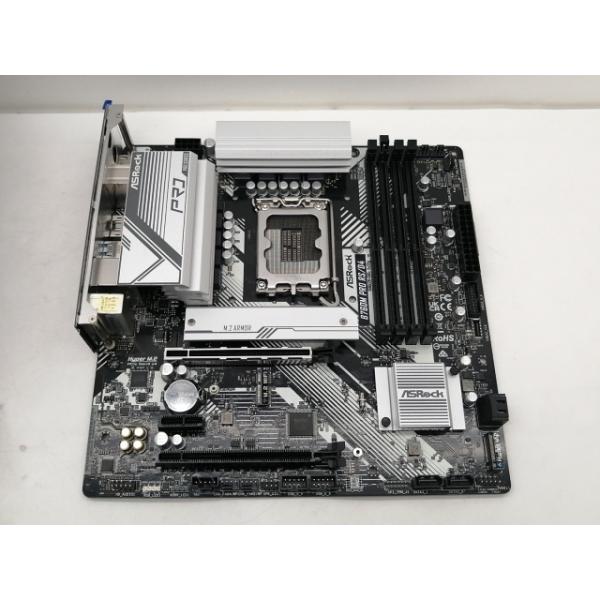 ■分類：マザーボード■ランク：中古■メーカー：ASRock■製造番号：GAM0XB059133■備考：BIOS ver：11.01 付属品：箱、印刷物、SATAケーブル×2、ねじ類■保証期間：１週間■注意事項：お客様のモニター発色の具合によ...