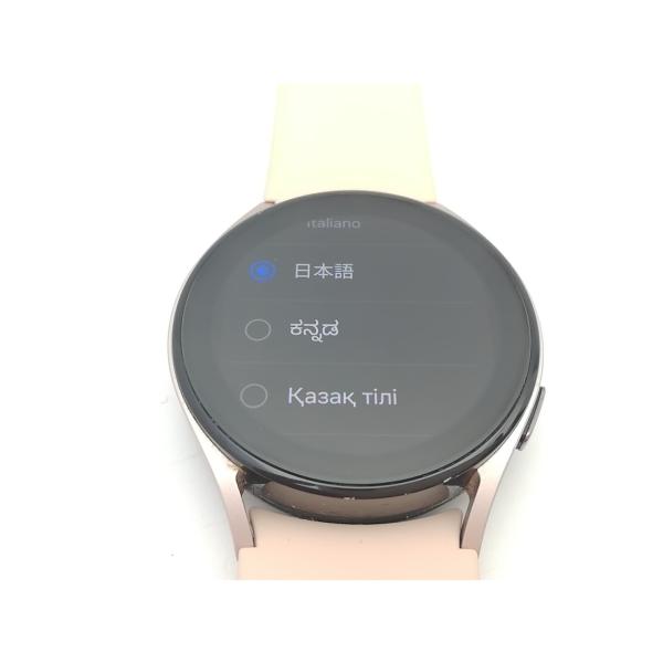 ■分類：ウェアラブル端末■ランク：ランクB■メーカー：SAMSUNG■製造番号：RFAT839TM5E■備考：状態：画面に軽度のスリキズ、背面にスリキズやスレや塗装剥がれ、バンドにスレ、バンドのバックル部に塗装剥がれがございます。 付属品：...