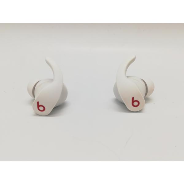 ■分類：ヘッドホン■ランク：ランクC■メーカー：beats by dr.dre■製造番号：YN61CD6X63■備考：状態：本体と充電ケースに塗装剥がれや細かなキズがございます。 付属品：箱、印刷物、イヤーチップ、充電ケース、充電ケーブル■...
