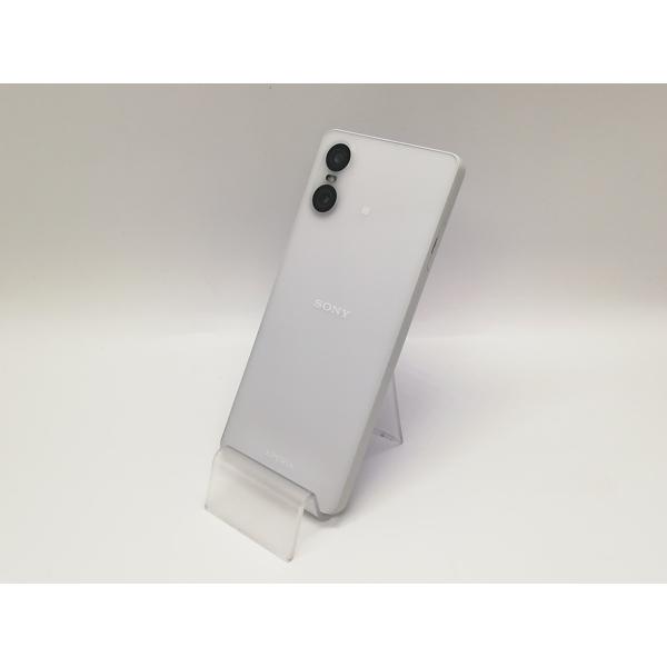 ■分類：スマートフォン■ランク：ランクB■メーカー：SONY■製造番号：350294976260906■備考：利用制限：○ OS：15 状態：画面にキズ、フレームに細かなキズがございます 付属品：本体のみ■保証期間：１ヶ月■注意事項：お客様...