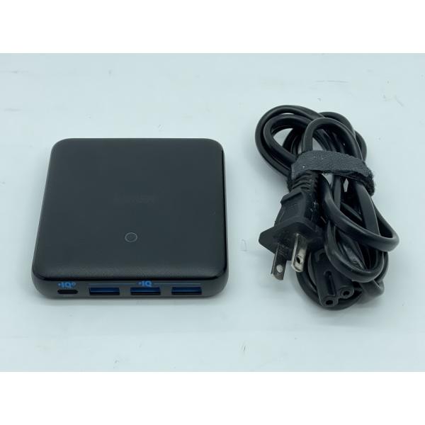 ■分類：携帯電話用アクセサリー■ランク：中古■メーカー：Anker■製造番号：---■備考：PD対応のUSB-Cポートから最大45W、3つのUSB-Aポートを合わせて最大20Wの合計最大65Wの高出力  付属品：ACケーブル■保証期間：１週...