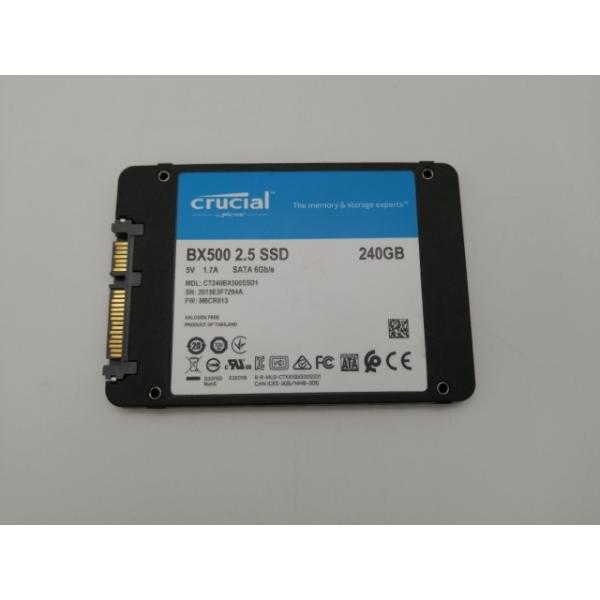 ■分類：SSD■ランク：中古■メーカー：Crucial■製造番号：2015E3F7294A■備考：付属品：本体のみ■保証期間：１週間■注意事項：お客様のモニター発色の具合によって、実際の商品と色合いが異なる場合があります。
