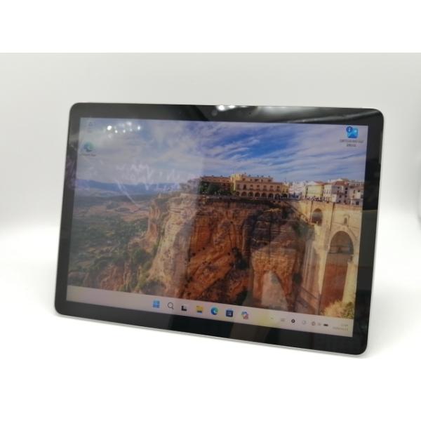 ■分類：Windowsタブレット■ランク：ランクB■メーカー：Microsoft■製造番号：0B337DM230133F■備考：状態：液晶に色ムラ、フレームにスレがあります 付属品：ACアダプタ、別売りのタイプカバーが付属します■保証期間：...