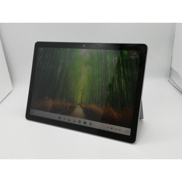 ■分類：Windowsタブレット■ランク：ランクC■メーカー：Microsoft■製造番号：0B33XKY225033F■備考：状態：液晶面キズ/フレームキズ、スレ/背面キズ、スレ、シール跡/キーボード全体使用感付属品：ACアダプタ、キーボ...