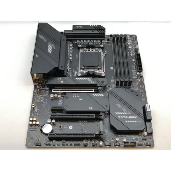 ■分類：マザーボード■ランク：中古■メーカー：MSI■製造番号：601-7E12-020B2306001053■備考：BIOS ver：E7E12AMS.1J0 付属品：箱、印刷物、SATAケーブル 2本、、Wi-Fi/Bluetoothア...