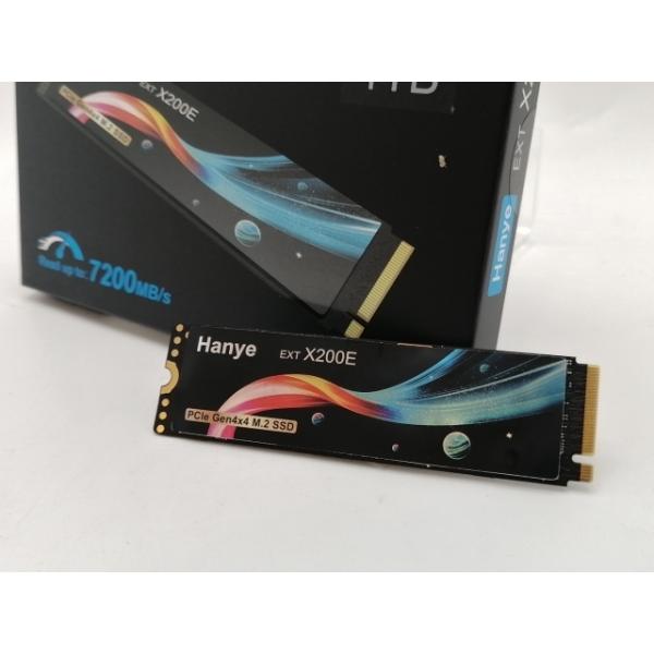■分類：SSD■ランク：中古■メーカー：Hanye■製造番号：2102356BQW■備考：付属品：箱、印刷物■保証期間：１週間■注意事項：お客様のモニター発色の具合によって、実際の商品と色合いが異なる場合があります。