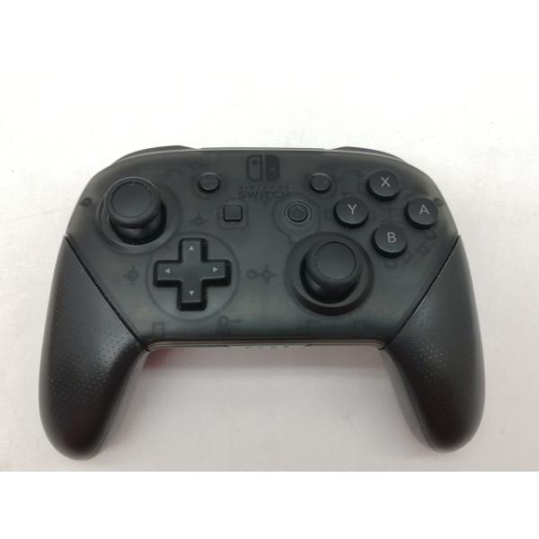 ■分類：ゲーム用周辺機器■ランク：ランクC■メーカー：Nintendo■製造番号：-■備考：状態：左側ステックに軽度のドリフト、外装にスレや汚れ付属品：箱、印刷物、USBケーブル■保証期間：１週間■注意事項：お客様のモニター発色の具合によっ...