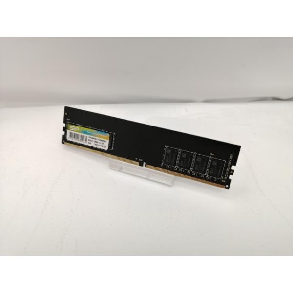 ■分類：メモリー■ランク：中古■メーカー：DDR4■製造番号：1940■備考：SP 型番：SP004GBLFU240N02 付属品：本体のみ■保証期間：１週間■注意事項：お客様のモニター発色の具合によって、実際の商品と色合いが異なる場合があ...