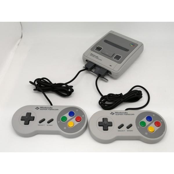 ■分類：据置ゲーム機■ランク：ランクB■メーカー：Nintendo■製造番号：SJE103390664■備考：状態：端子部にスレ付属品：箱、冊子、コントローラーｘ2、社外ポーチ、社外ワイヤレスコントローラー※HDMIケーブルとUSBケーブル...