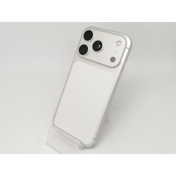 ■分類：iPhone■ランク：ランクA■メーカー：Apple■製造番号：352106621729937■備考：OS：26.3.1（a） 状態：状態良好の中古商品。キズ、使用感はほとんどございません。 バッテリー容量：99%（03月時点） バ...