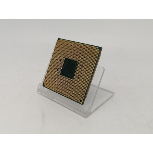 ■分類：CPU■ランク：中古■メーカー：AMD■製造番号：9JD6945T0037■備考：状態：グリス汚れあり 付属品：本体のみ■保証期間：１週間■注意事項：お客様のモニター発色の具合によって、実際の商品と色合いが異なる場合があります。