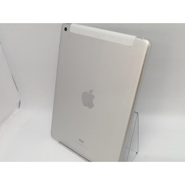 ■分類：iPad■ランク：ランクB■メーカー：Apple■製造番号：355804081064814■備考：利用制限：○OS：15.2.1状態：フレーム・背面にスレ・汚れ有り付属品：本体のみ■保証期間：１ヶ月■注意事項：お客様のモニター発色の...