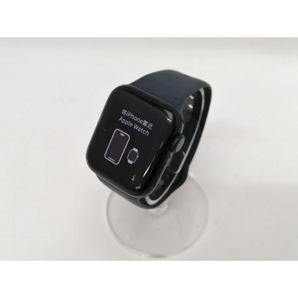 ■分類：ウェアラブル端末■ランク：ランクC■メーカー：Apple■製造番号：LVTW36LR2P■備考：OS：26.4バッテリー容量：82%（04月時点）状態：画面にスレ、フレームにキズ、背面テカリ付属品：箱、印刷物、バンド、磁器充電ケーブ...