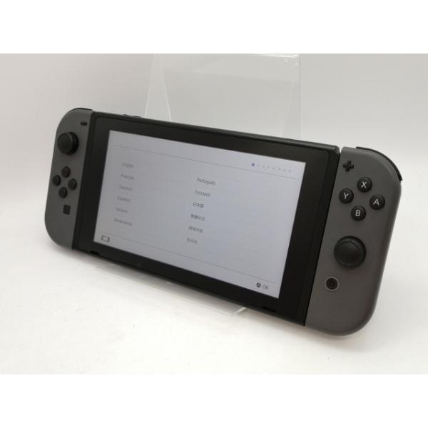 ■分類：据置ゲーム機■ランク：ランクB■メーカー：Nintendo■製造番号：XKJ10011307791■備考：状態：背面にキズ・テカリ/Joy-Conにテカリ/スティック摩耗/ボタンにスレ・テカリ 付属品：全付き（箱、印刷物、Joy-C...