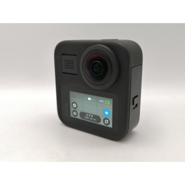 ■分類：ビデオカメラ■ランク：ランクB■メーカー：GoPro■製造番号：C3353424588867■備考：状態：本体てかり多数、背面側レンズ微細キズあり 付属品：ポーチ、レンズキャップ*2、ミニ三脚、曲面マウント、GoProマウント*2、...