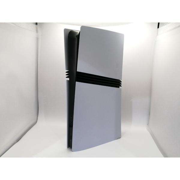 ■分類：据置ゲーム機■ランク：ランクA■メーカー：SONY■製造番号：F15401F0610423832■備考：状態：本体光沢部、コントローラーに僅かなスレ付属品：全付き(箱、コントローラー、横置き用フット、HDMIケーブル、電源コード、U...