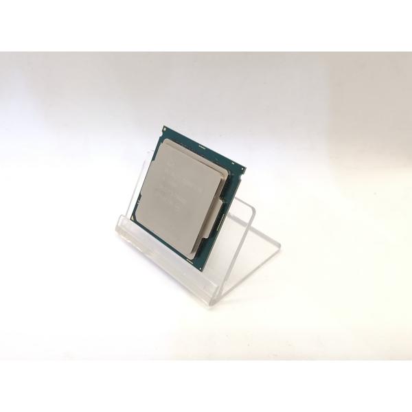■分類：CPU■ランク：中古■メーカー：Intel■製造番号：02926■備考：SR2L7動作未チェック付属品：本体のみ■保証期間：１週間■注意事項：お客様のモニター発色の具合によって、実際の商品と色合いが異なる場合があります。