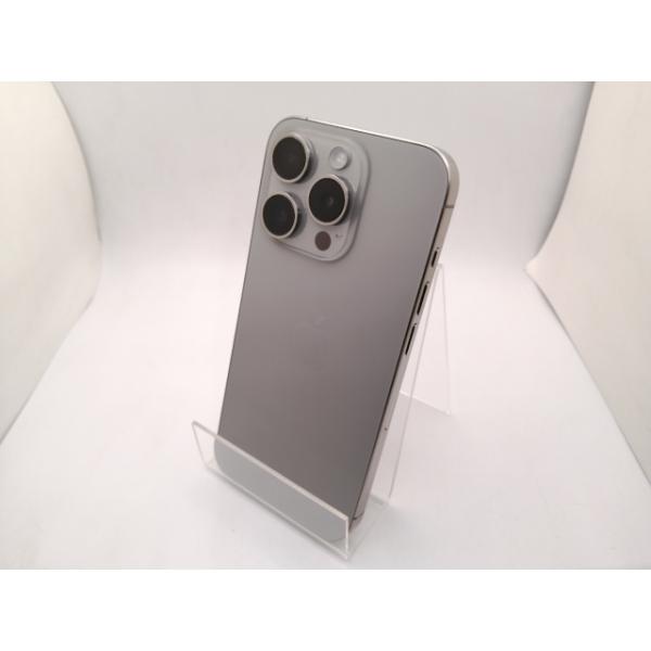 ■分類：iPhone■ランク：ランクB■メーカー：Apple■製造番号：355721796043034■備考：OS：26.0状態：アウトカメラ黒点写りこみフレームに軽度スレがございます。バッテリー容量：84%（03月時点）バッテリー充放電回...